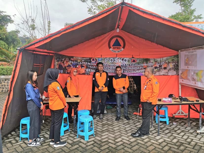Antisipasi Bencana Hidrometeorologi Bpbd Jatim Bnpb Dirikan 5 Posko